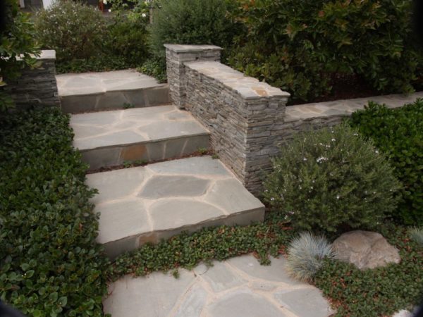 Flagstone Bluestone - Bourget Bros